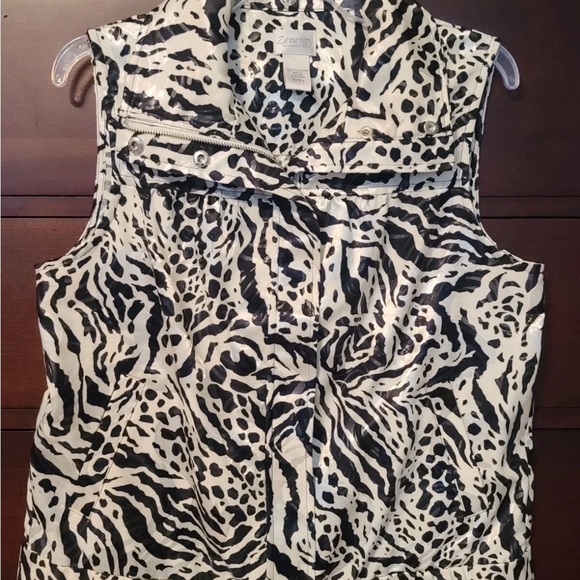 Chico's | Tops | Zenergy By Chicos Black And White Zebra Lightweight ...